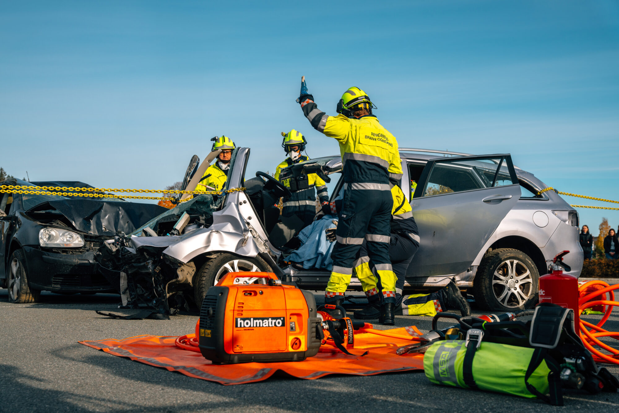 TAS 25 år: Feiret med et smell - Norsk Luftambulanse